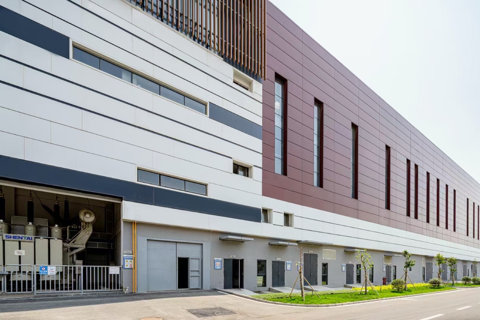 Beautiful Outlooks Design Prefabricated Steel Structural Warehouse ...